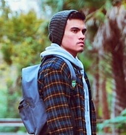 Angus Enhanced Vaporizer Review: A Portable Ball Vape? - Planet of the ...