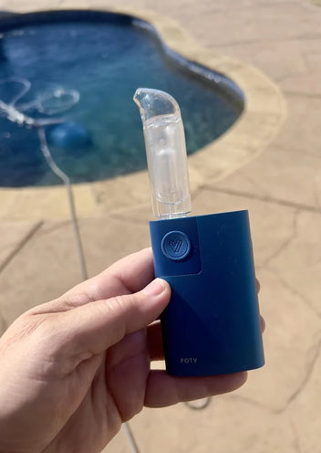 Dry Herb Vaping for Beginners: What to Buy? - Planet of the Vapes